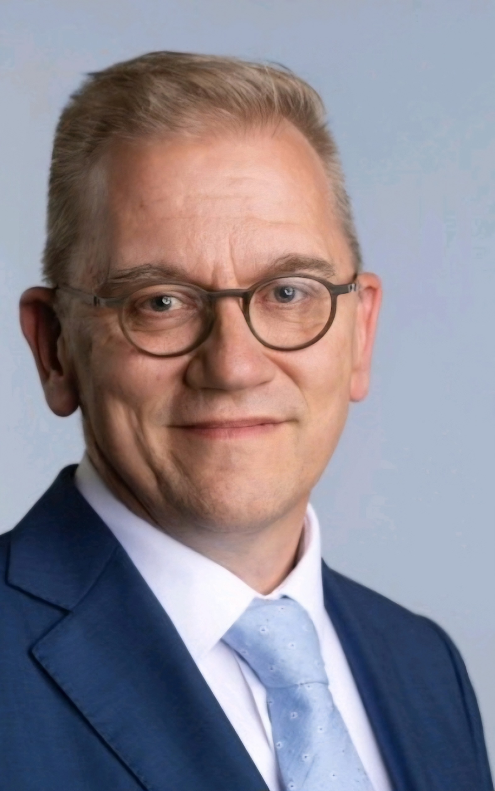 ArtDependence | Eppo Bruins named as the New Minister of Culture in the ...